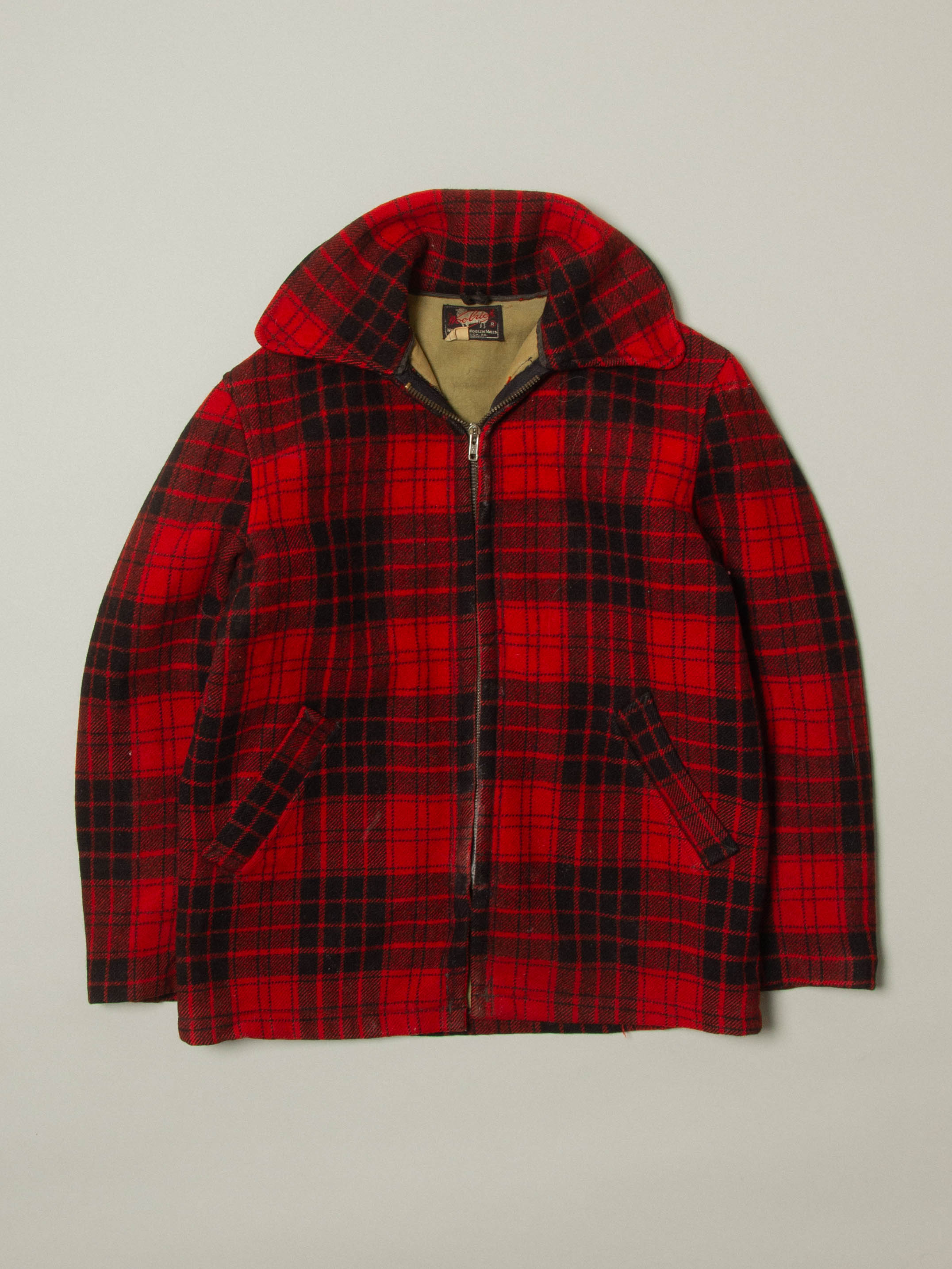 Vtg 1950s Woolrich Buffalo Plaid Hunting Jacket (XS) – Broadway & Sons